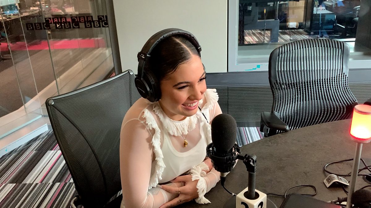 BBC Radio Manchester - Michelle Dignan, Mabel (19/07/2022), Mabel chats ...