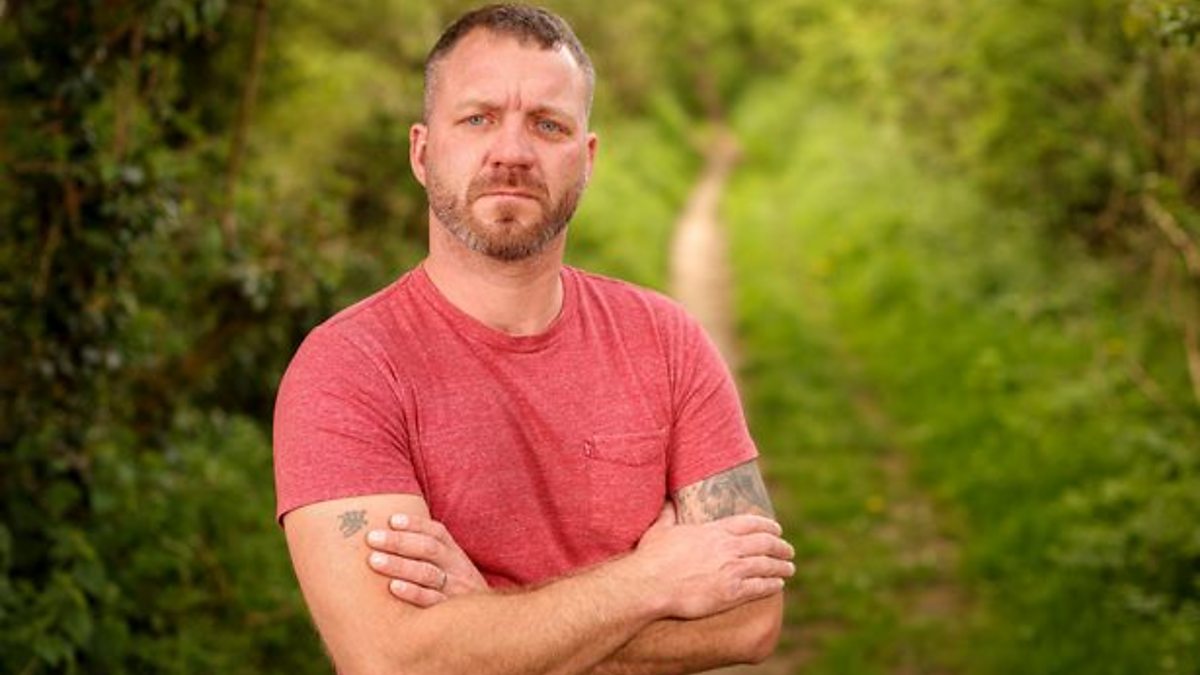 BBC Radio Tees - Neil Green, "My mum was evil." - Richie Barlow