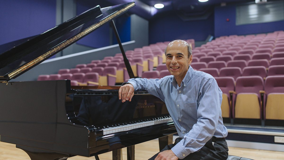 BBC Radio Devon - Pippa Quelch, 16/08/2022, Director of Music Robert ...