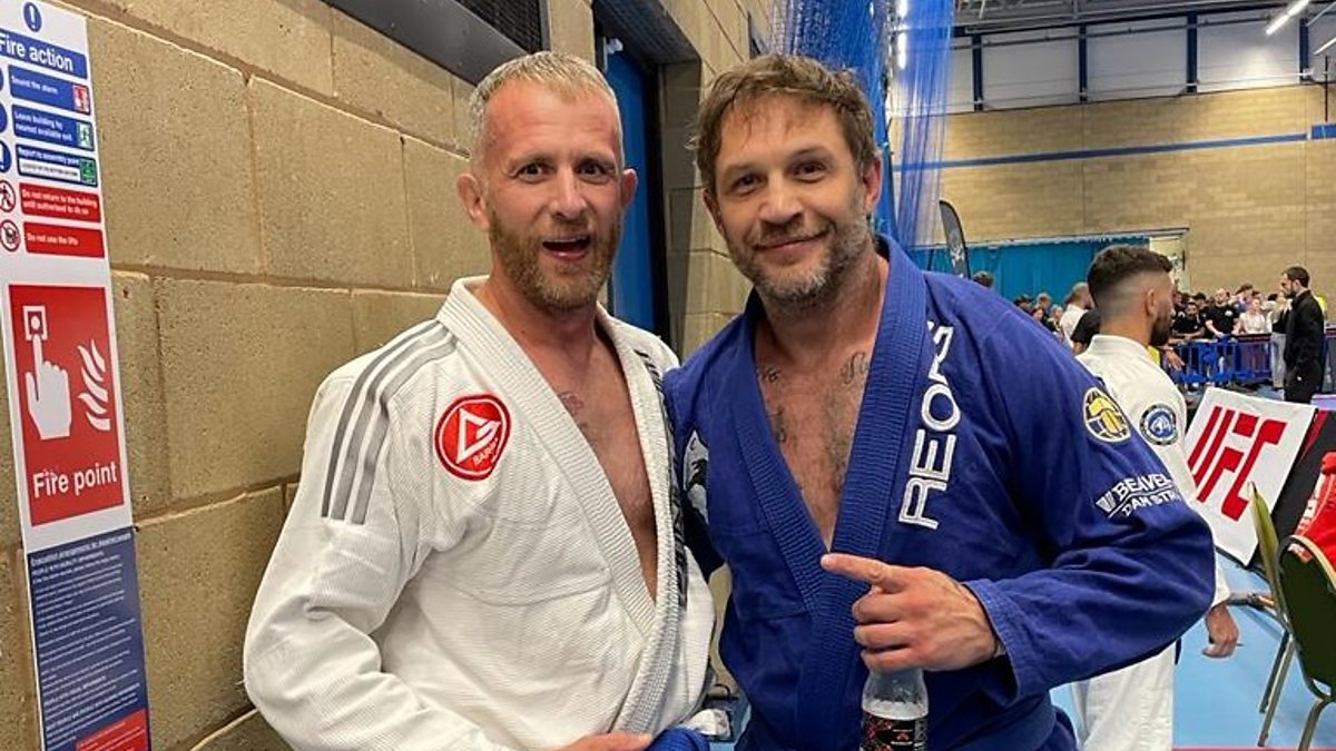 BBC Radio Tees - Neil Green, Imagine sharing a ring with a Hollywood ...