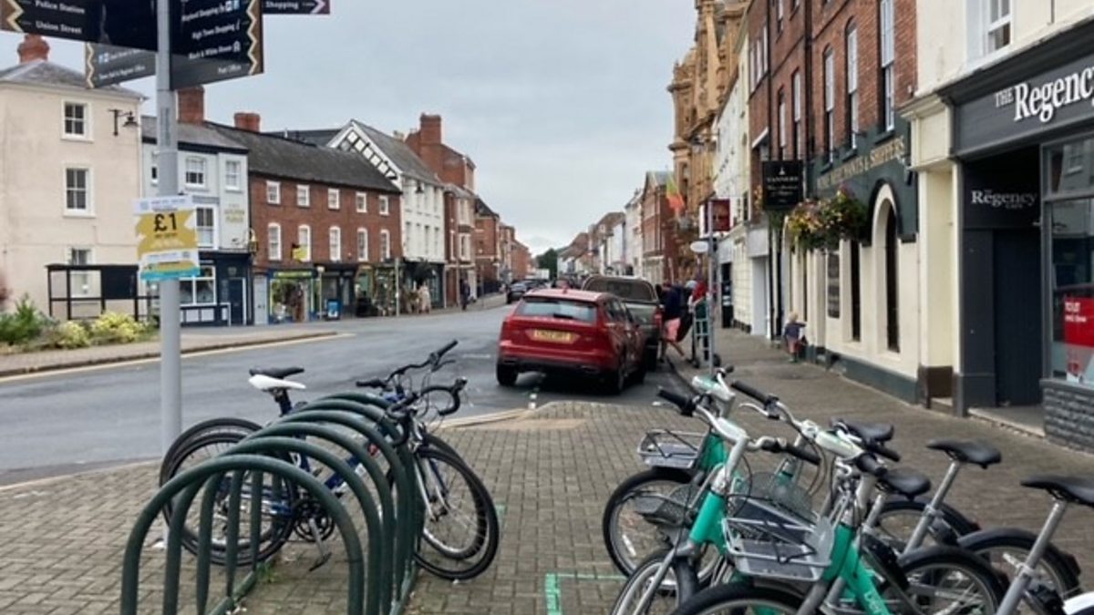 BBC Hereford & Worcester - Elliott Webb, 30/08/2022, Work starts on a ...