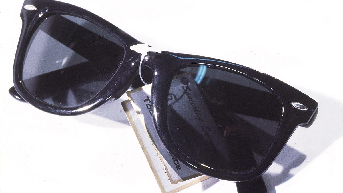 BBC Radio Scotland - 100 Years of Scottish Stories, The Backstage Blagger