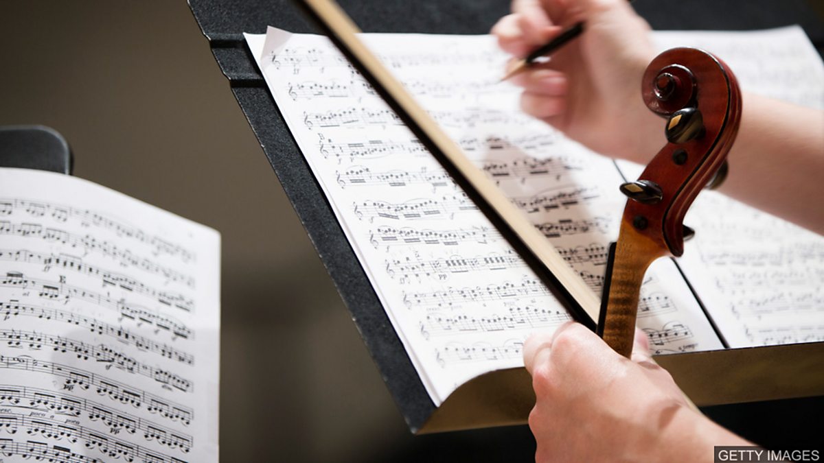 BBC - BBC Learning English, BBC Q&A “你问我答”: 辨析五个 “音乐” 词汇: tune, tone ...