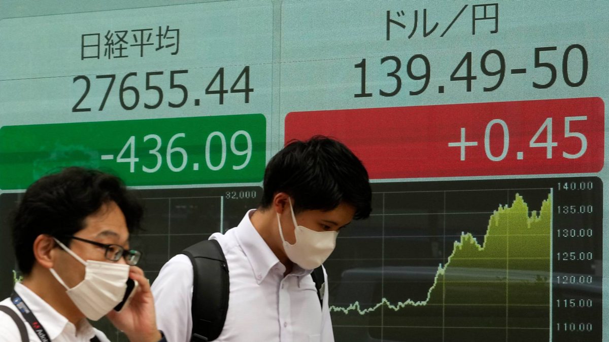 BBC World Service - World Business Report, What a strong dollar means ...