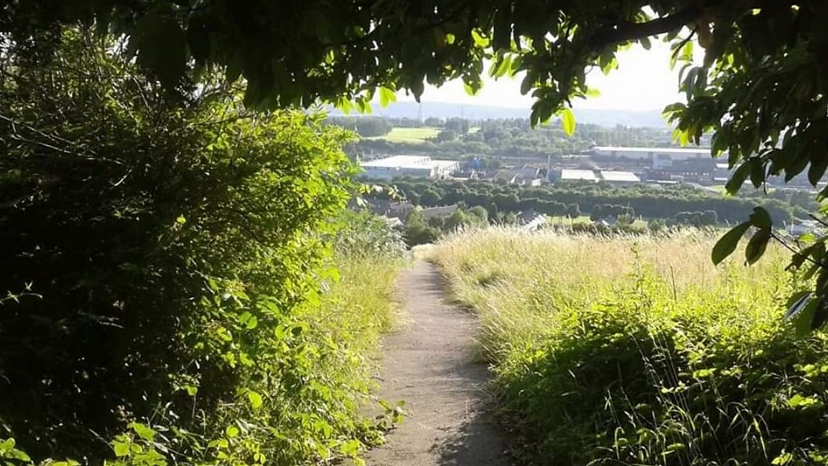 BBC Radio Sheffield - Becky Measures on BBC Radio Sheffield, Weekend ...