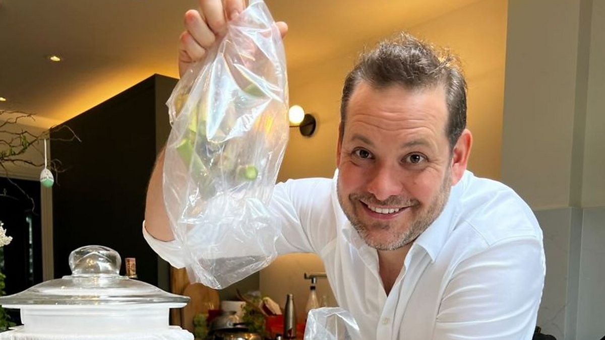 BBC Radio Cambridgeshire - Chris Mann, 05/09/2022, The Rubbish Chef ...