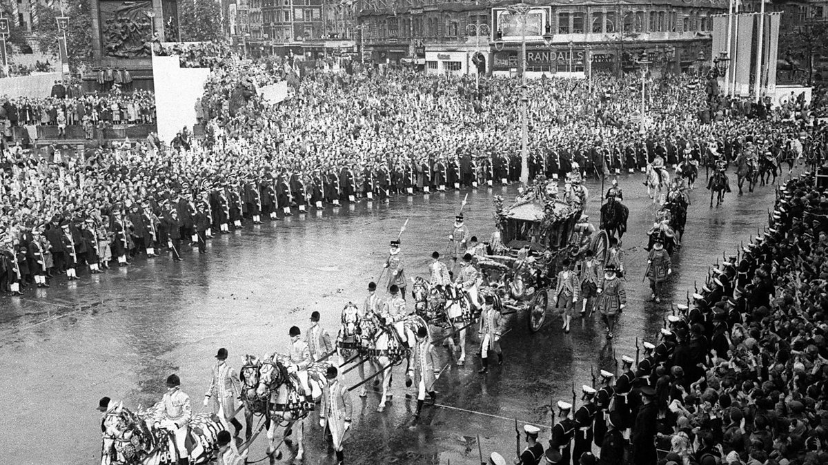 BBC Radio Berkshire - Andrew Peach, 09/09/2022, Cleone remembers Queen ...