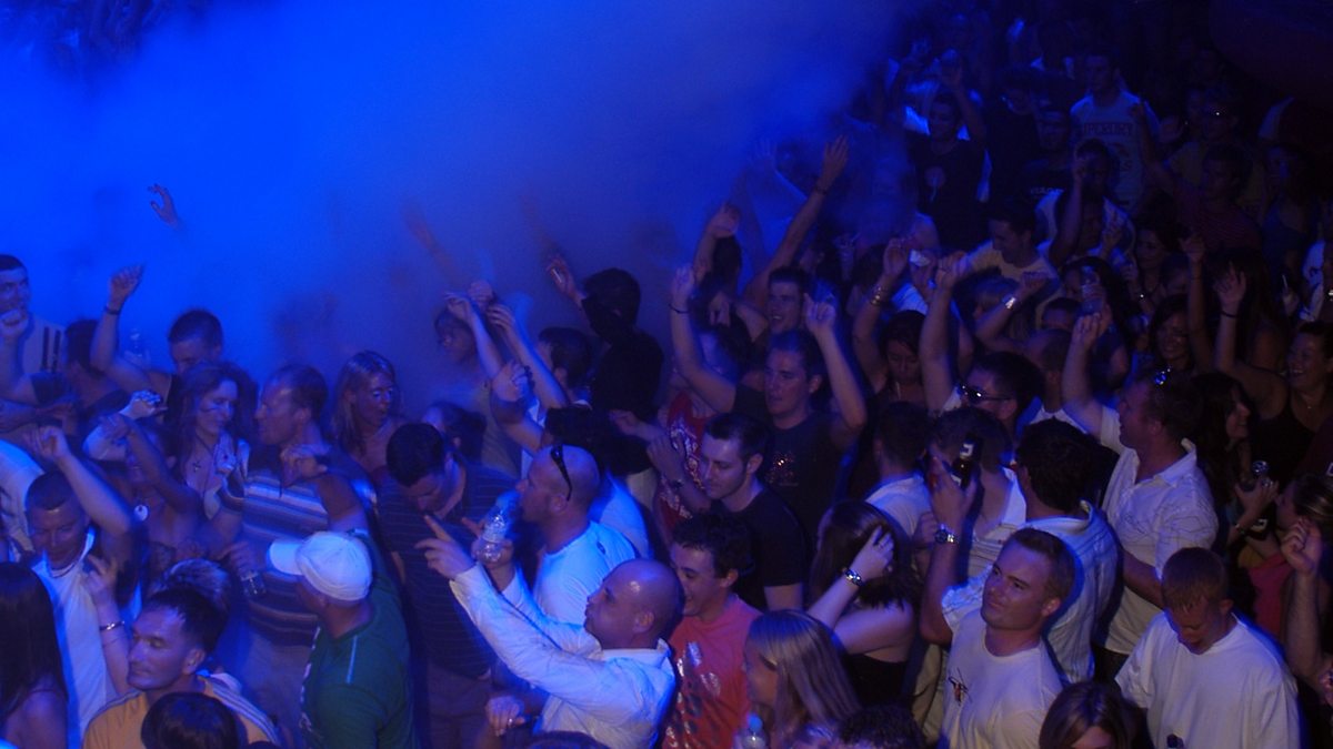 BBC Three Counties Radio - Roberto Perrone, Do you love ASMR ...