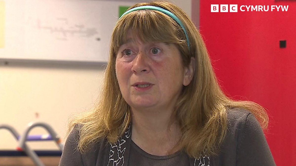 BBC Radio Cymru - Cymru Fyw, Ann Myfanwy Jones