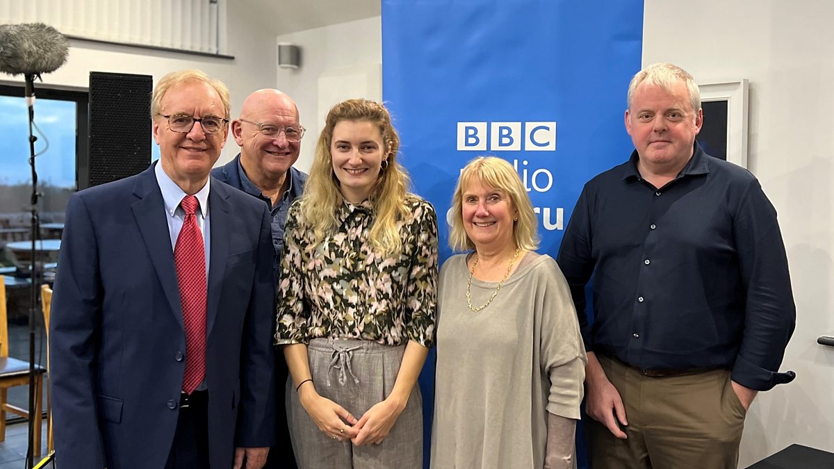 BBC Radio Cymru - Hawl i Holi, 06/10/2022