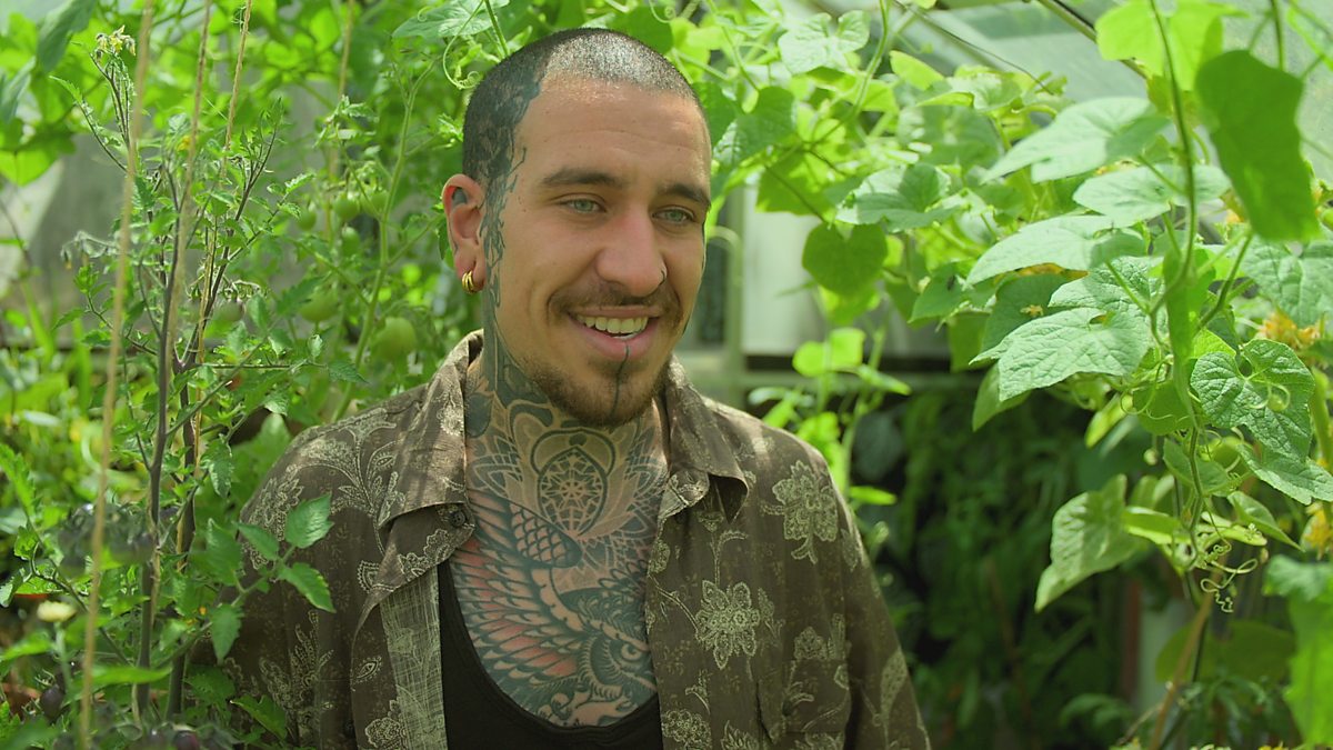 BBC Two - Gardeners' World, 2022, Episode 24, Spicy Moustache