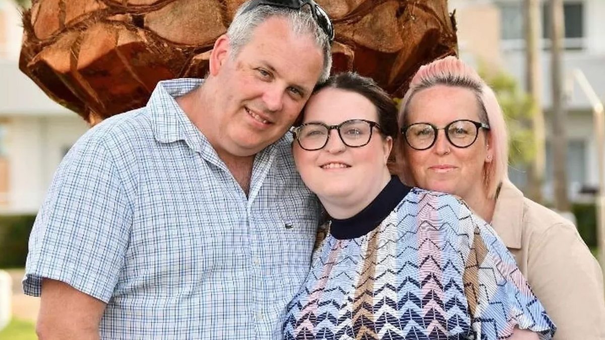 BBC Hereford & Worcester - Elliott Webb, 10/10/2022, The Worcestershire woman living without a skull