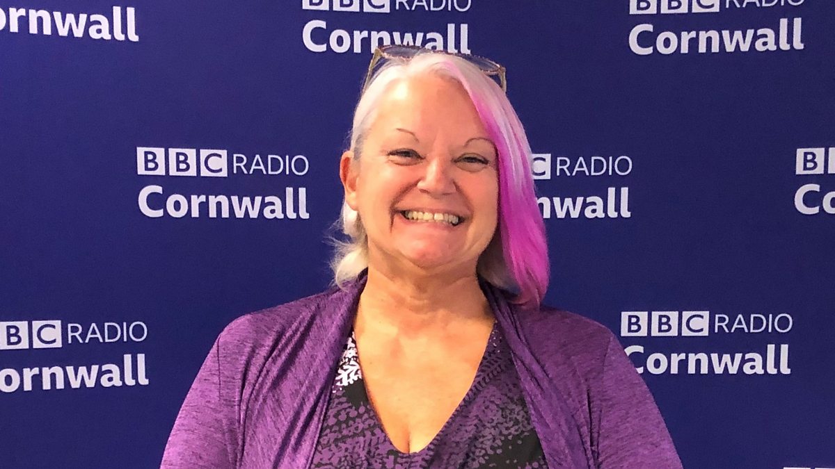 BBC Radio Cornwall - Julie Skentelbery, James Dundon sits in (14/10/2022), Pauline Giles