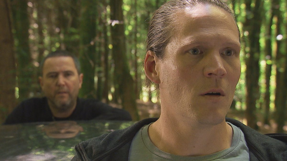 S4C - Pobol y Cwm, Thu, 27 Oct 2022