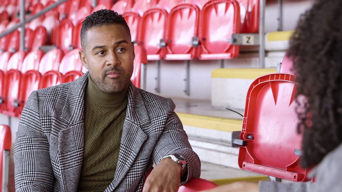 S4C - Aur Du, Nathan Brew