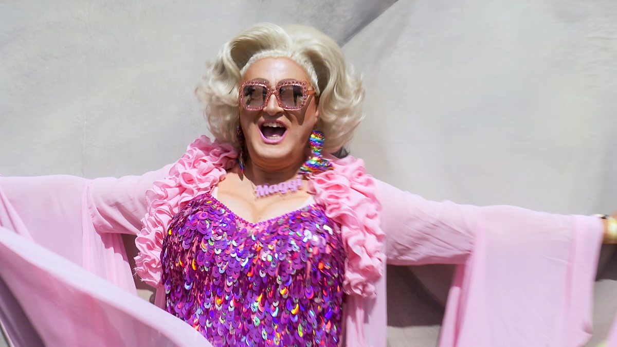 S4C - Noson Gomedi: Dathlu 40, Cyfres 2022