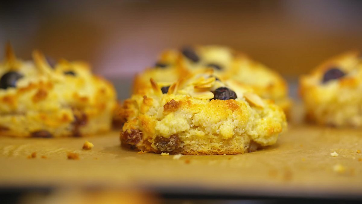 BBC ALBA - Fuine - Bostock