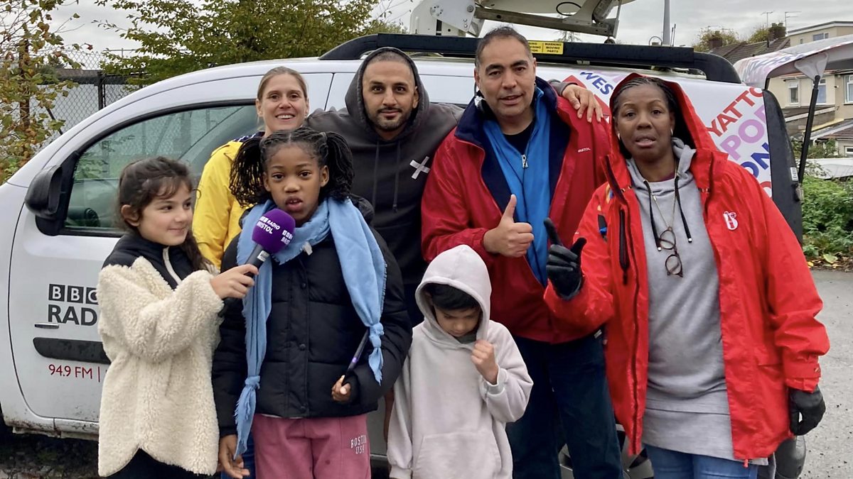 BBC Radio Bristol - Martin Evans, Martin live at Rose Green Centre in ...