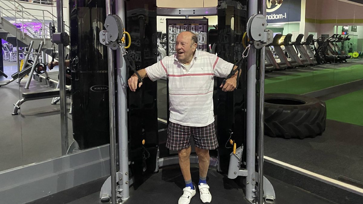 BBC Radio Sheffield - Toby Foster on BBC Radio Sheffield, Super Mario ...