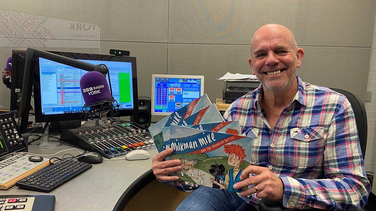 BBC Radio York - Jonathan Cowap, 08/11/2022, Meet Milkman Mike