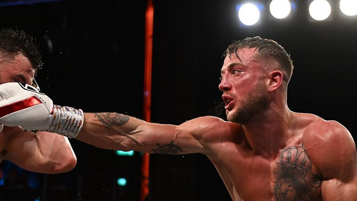 BBC Radio Cornwall - David White, James Dundon sits in (15/11/2022 ...