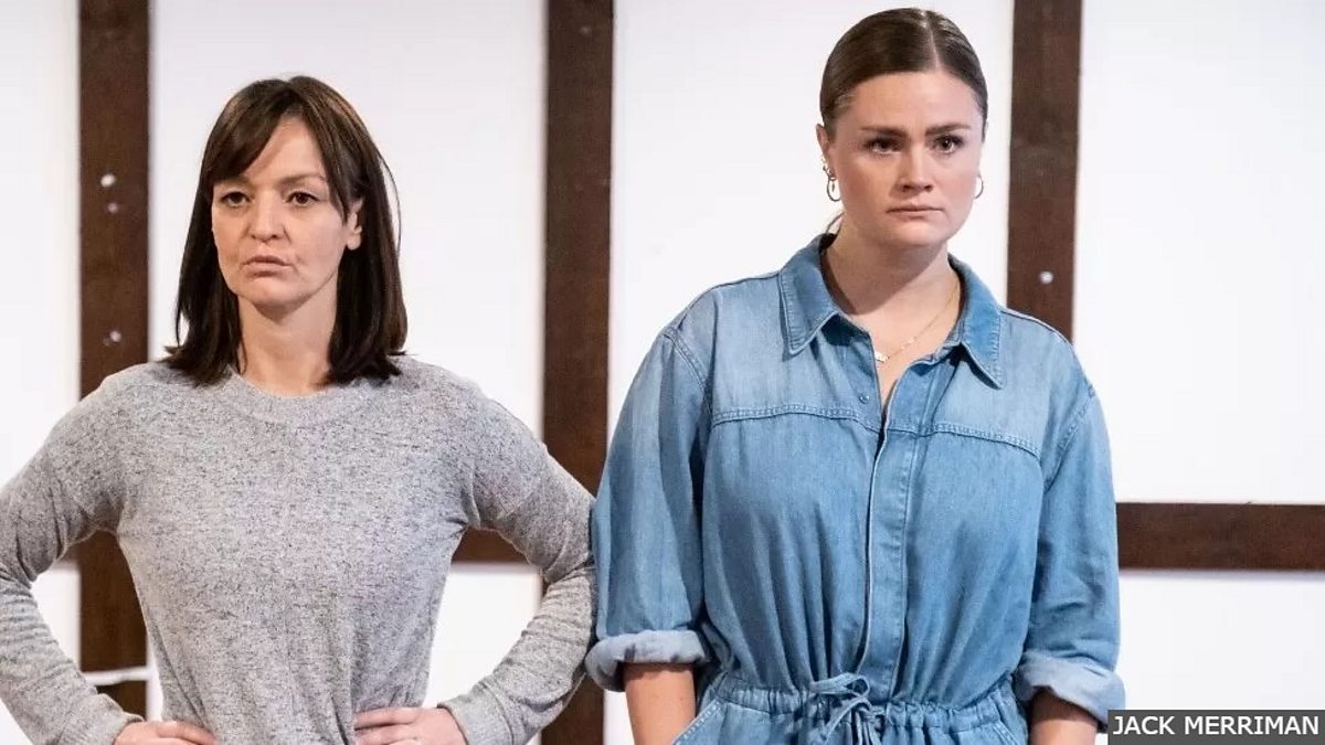 BBC Radio Leicester - Jo Bostock, 18/11/2022, 'Social media feels like ...