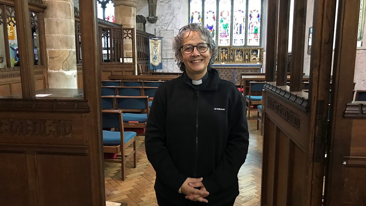 BBC Radio Cumbria - Richard Corrie, Helen Millican sits in (27/11/2022 ...