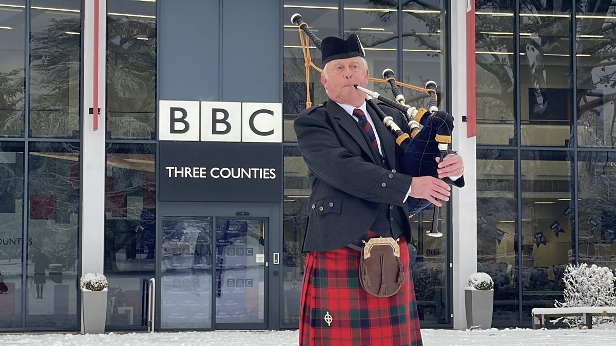 BBC Three Counties Radio - Andy Collins, Snow updates, Lost music ...