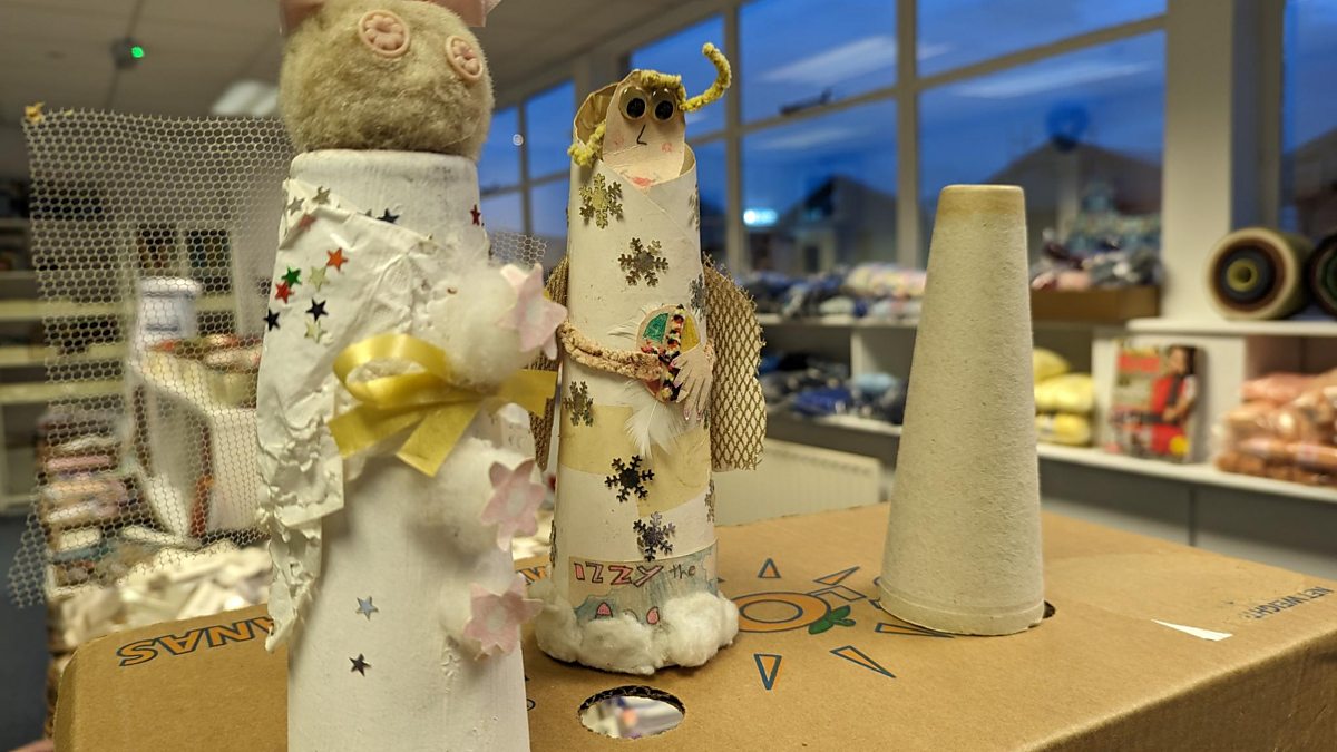 BBC Radio York - Georgey Spanswick at Breakfast, Julia Lewis sits in (04/01/2023), One person's ...