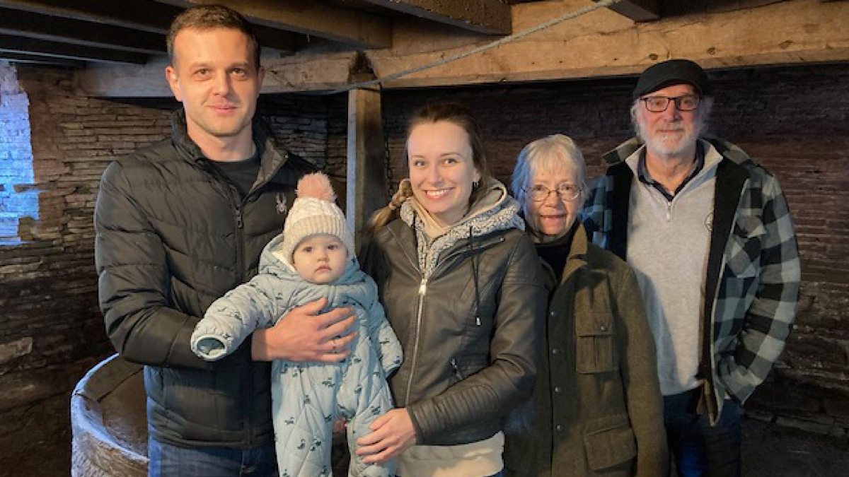BBC Hereford & Worcester - Elliott Webb, 10/01/2023, Ukrainian families ...