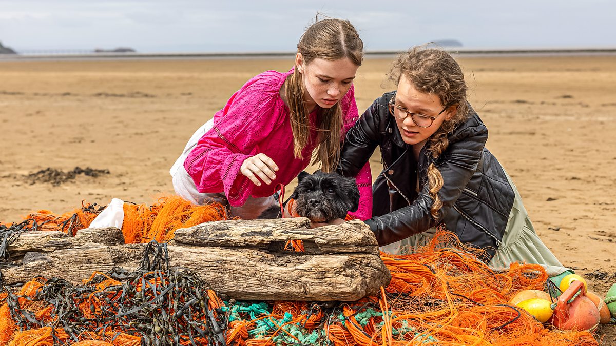 The Beaker Girls - Series 2: 3. Between a Net and a Hard Place - BBC ...
