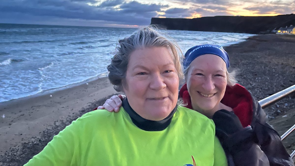 BBC Radio Tees - Amy Oakden, Saltburn beach blue flag status