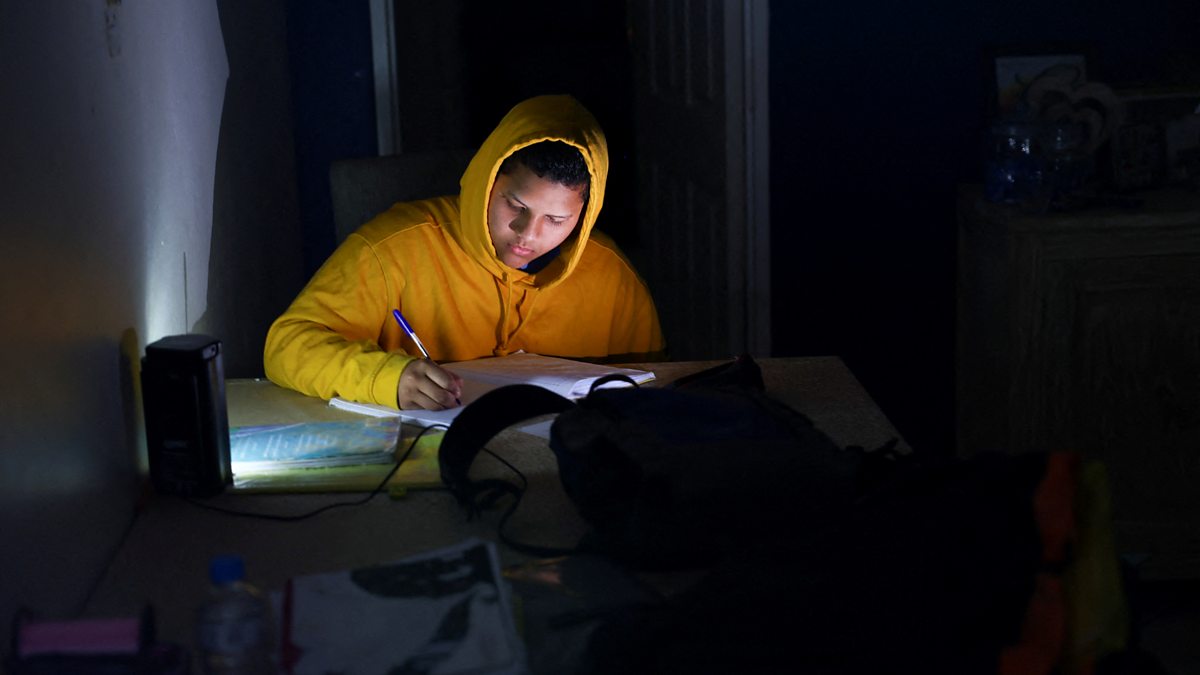 BBC World Service - The Documentary Podcast, Living with power cuts