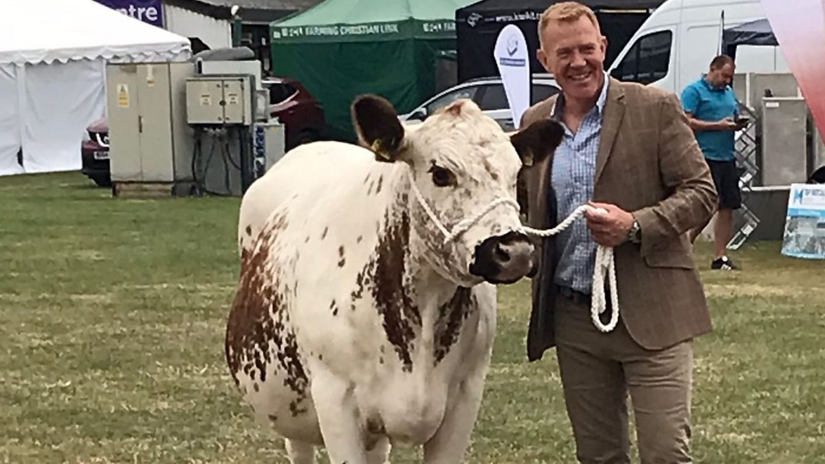 BBC Radio York - Jonathan Cowap, 01/02/2023, Meet Bridgerton star ...