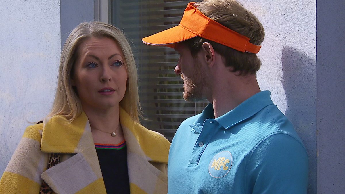 S4C - Pobol y Cwm, Wed, 08 Feb 2023