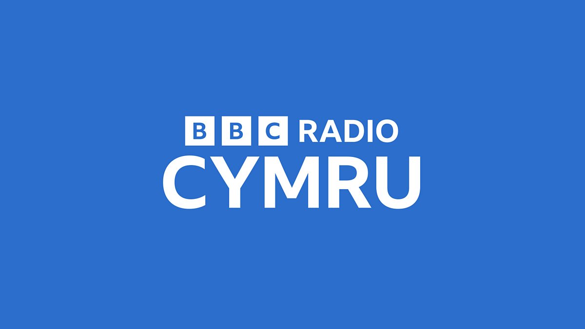 BBC Radio Cymru - Dros Ginio, Cennydd Davies
