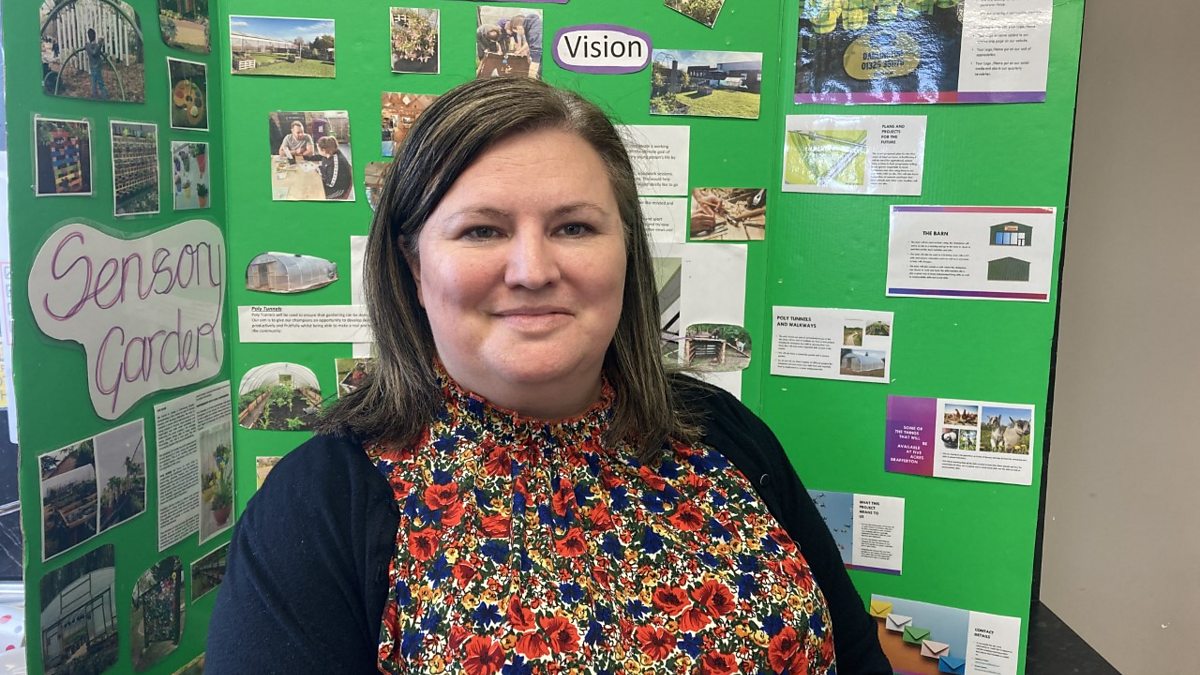 BBC Radio Tees - Amy Oakden, Debbie from Five Acres Community Garden ...