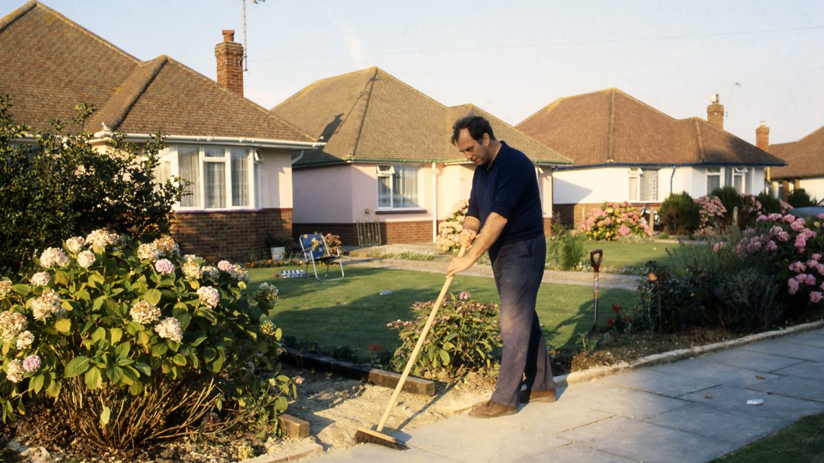 BBC Radio Kent - Sunday Gardening, Dr. Twigs Way on suburban gardens