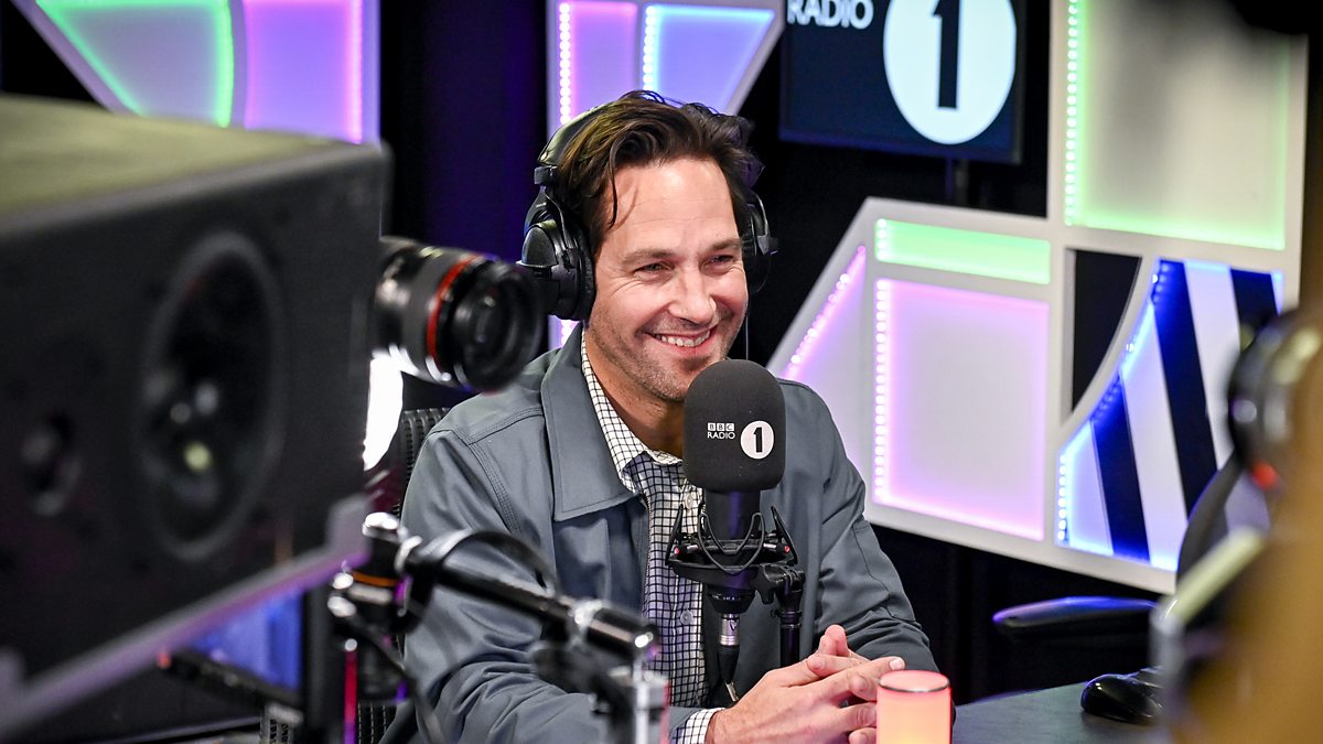 BBC Radio 1 - Radio 1 Breakfast with Greg James, Paul Rudd, Niall Horan ...