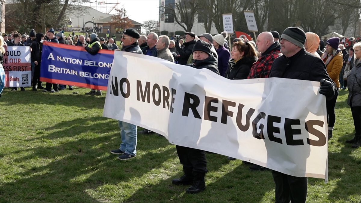 BBC Two - Newsnight, A Brexit Deal: Will it fly?, Far-right ...