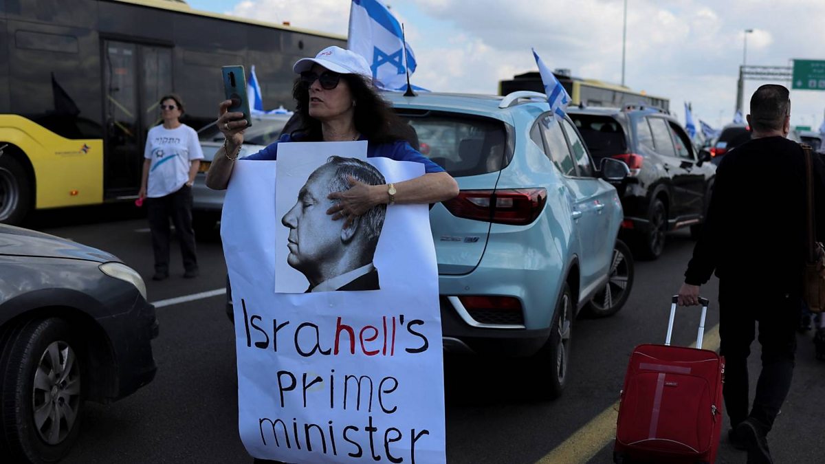 BBC World Service - Newsday, Israel protesters against judicial reform ...