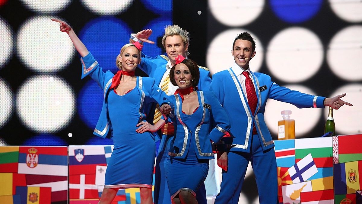 BBC Radio Newcastle - Anna Foster, Kelly Scott sits in (15/03/2023 ...