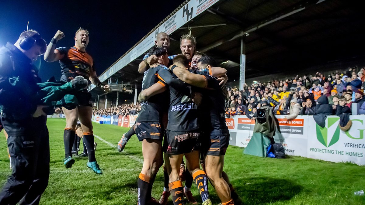 BBC Radio Leeds - West Yorkshire Sport Daily, Tigers 14-8 Rhinos: Andy ...