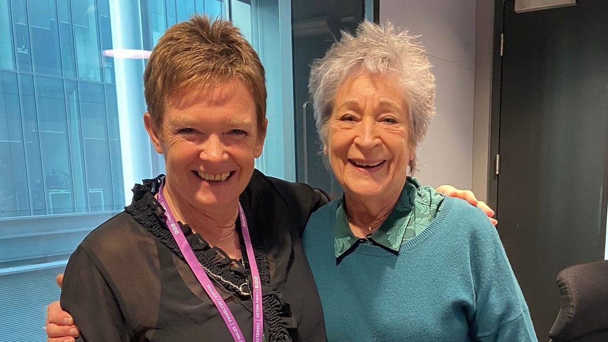 BBC Radio Cymru - Beti a'i Phobol, Delyth Morgan