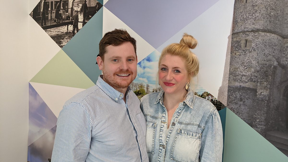 BBC Radio Berkshire - Sarah Walker, 22/03/2023, Race Across the World ...