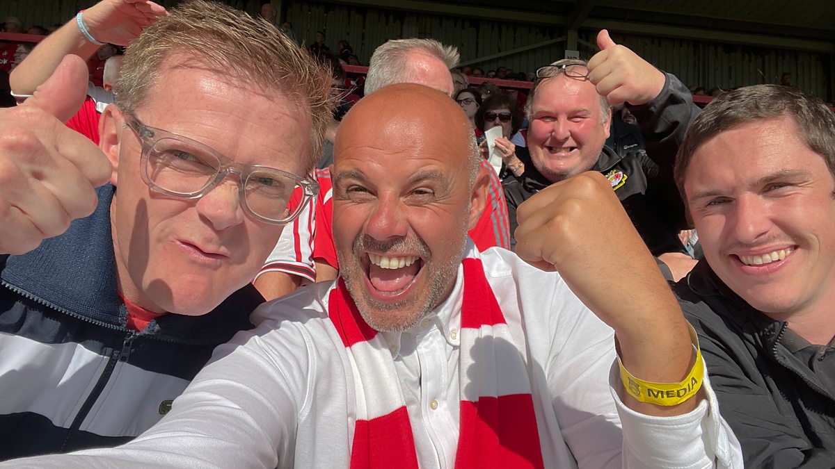 S4C - Jason Mohammad: Stadiymau'r Byd, Pennod 3