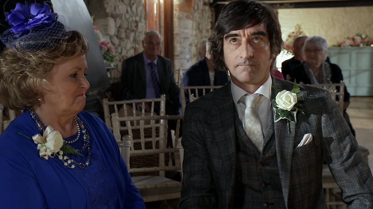 S4C - Pobol y Cwm, Wed, 29 Mar 2023