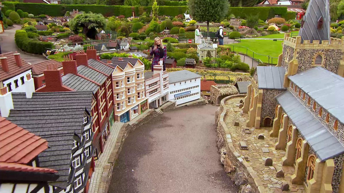 BBC One - Bargain Hunt, Series 64, Detling 8, Caroline tours Bekonscot ...