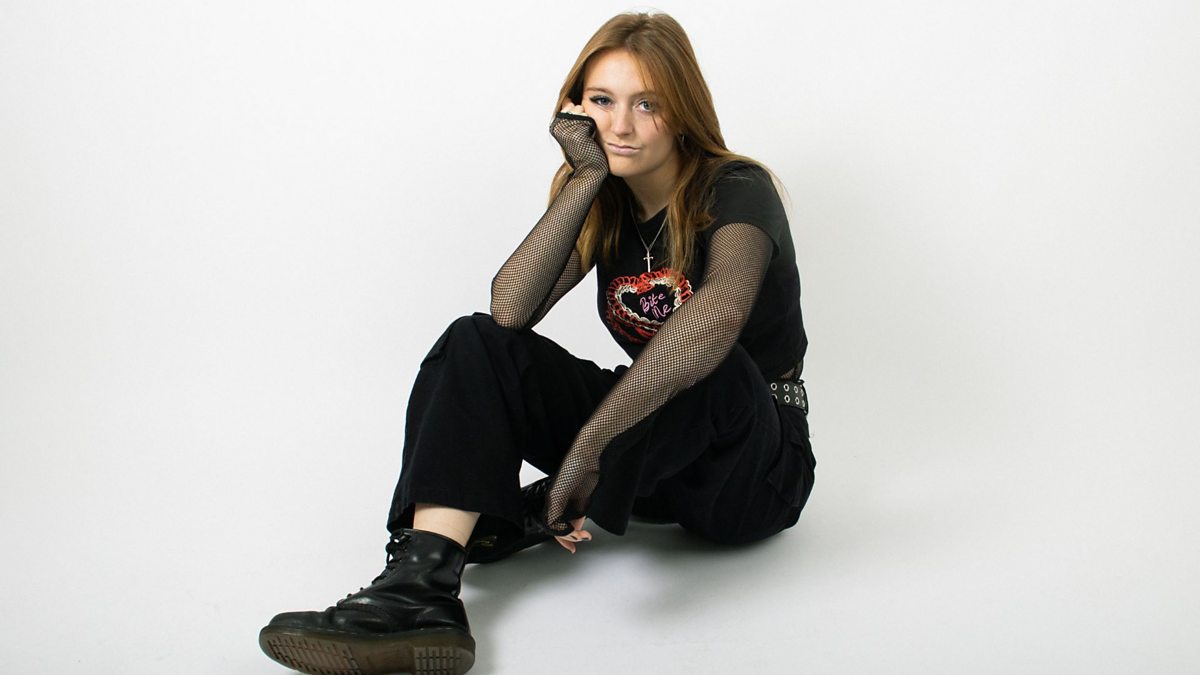 BBC Music - BBC Introducing, Berkshire, 15/04/2023 - Mackenzie takes ...