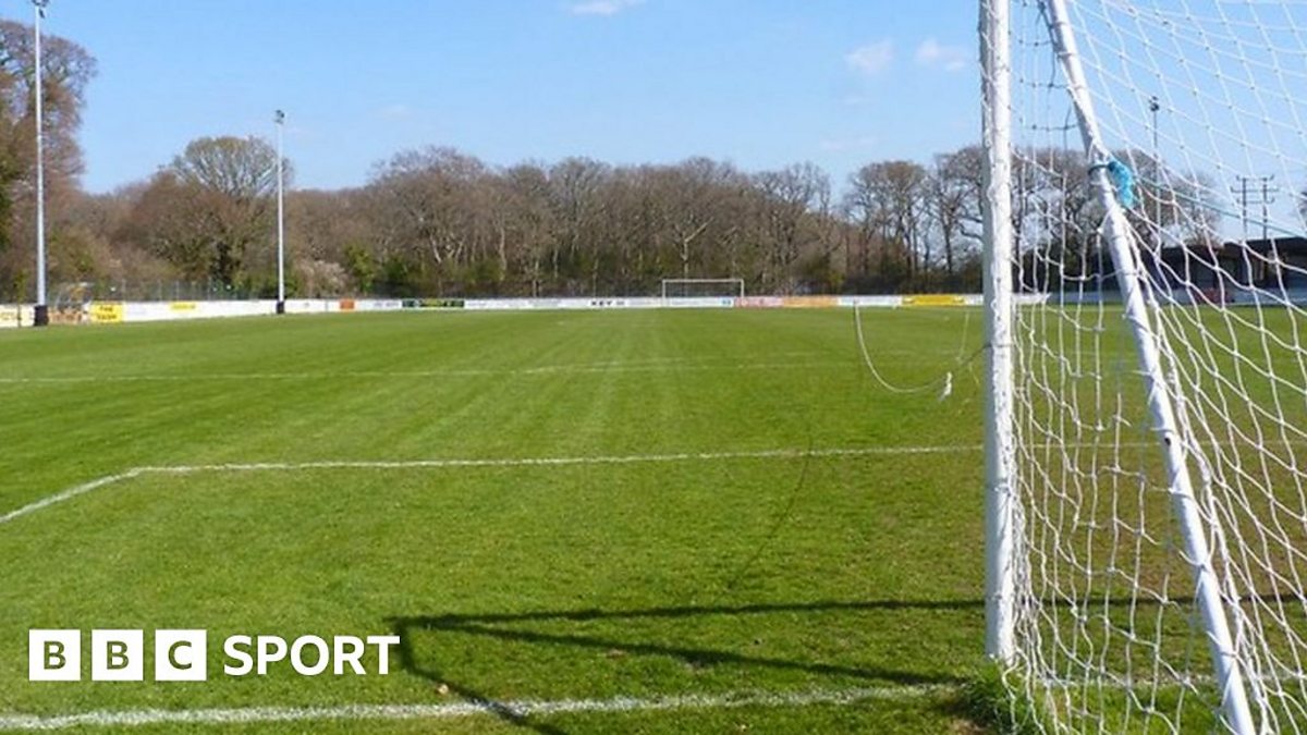 BBC Radio Solent - Solent Sport, Eastleigh v Solihull Moors, Bashley ...